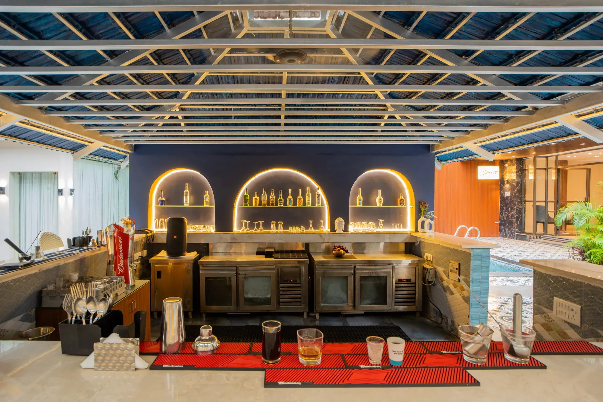 Emperor Ozran - Studio With Kitchen and Bar in Vagator, Goa
